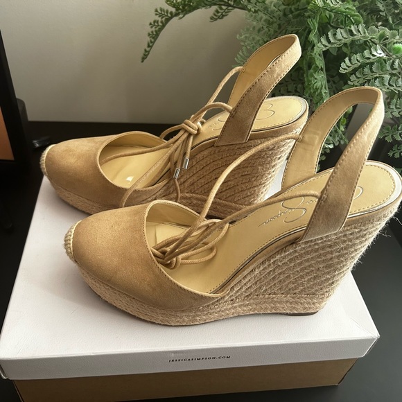 Jessica Simpson | Shoes | Jessica Simpson Size M Supreme Microsuede Tie ...
